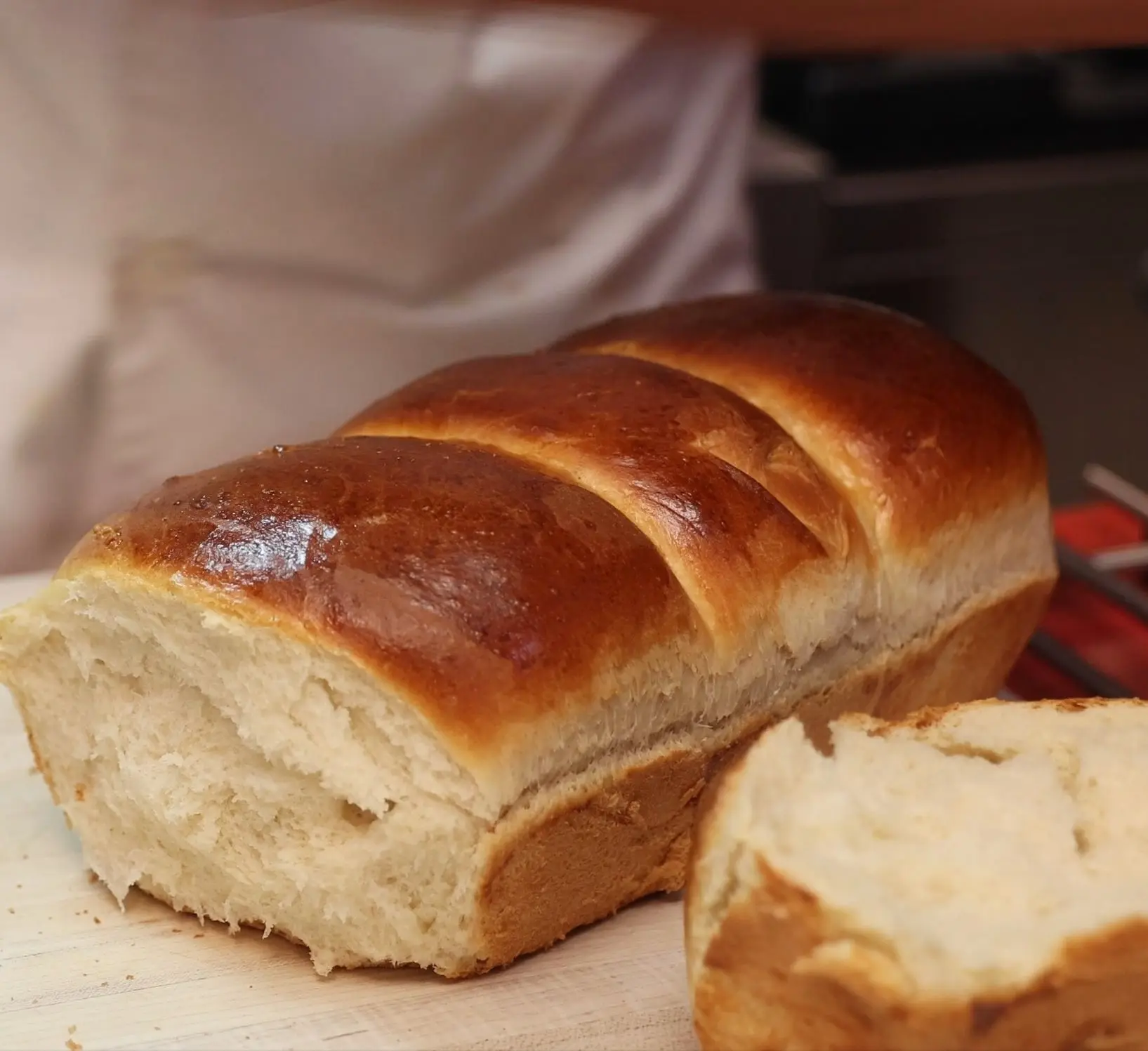 Foolproof Homemade Brioche Bread Recipe (Soft and Fluffy) - Michel Dumas